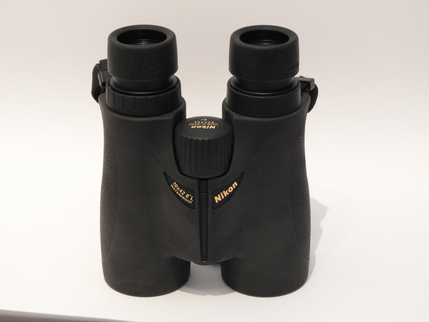 Nikon HG-L 10×42 DCF – Binoculars Today