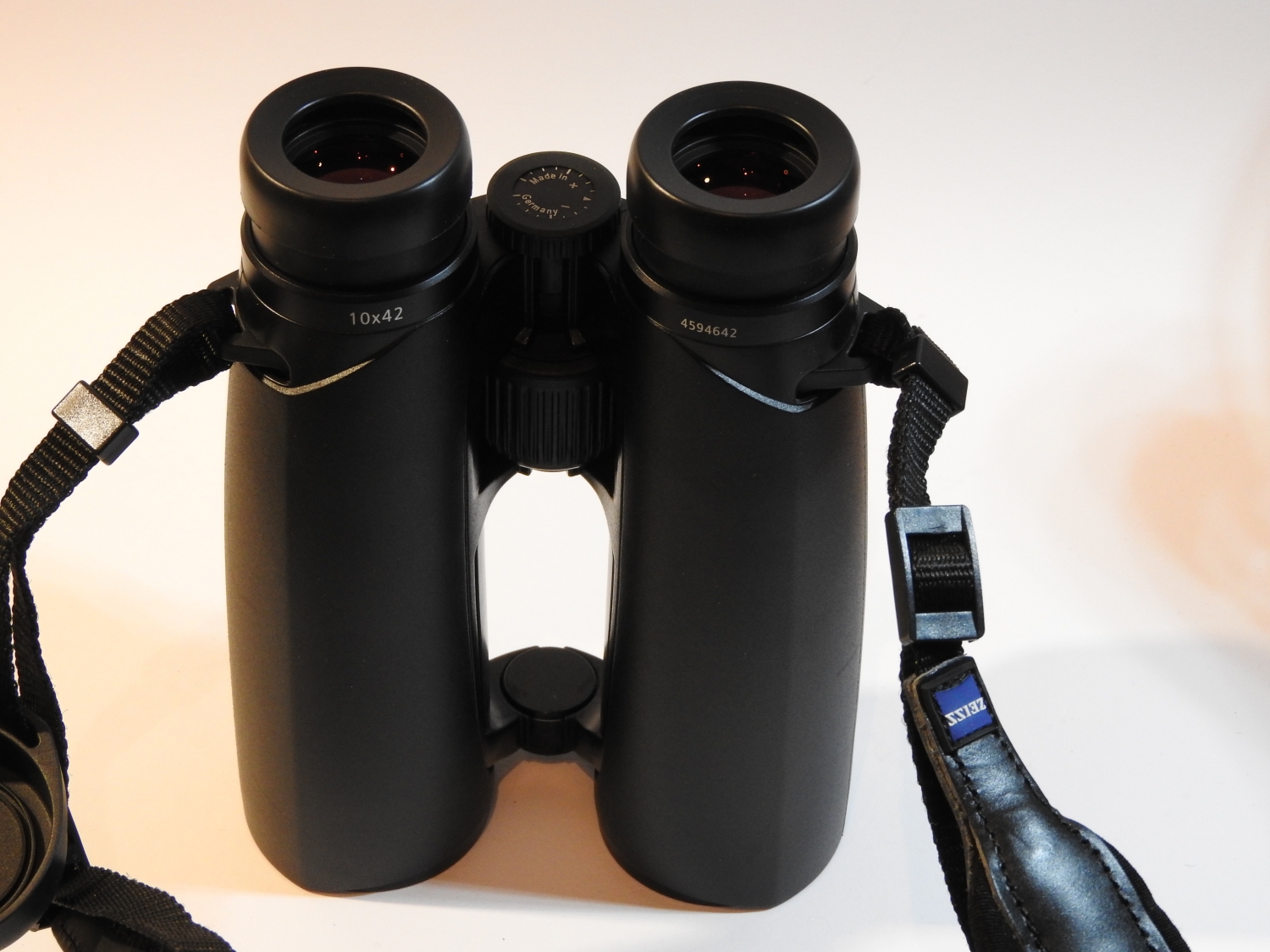 Zeiss Victory SF 10×42 – Binoculars Today